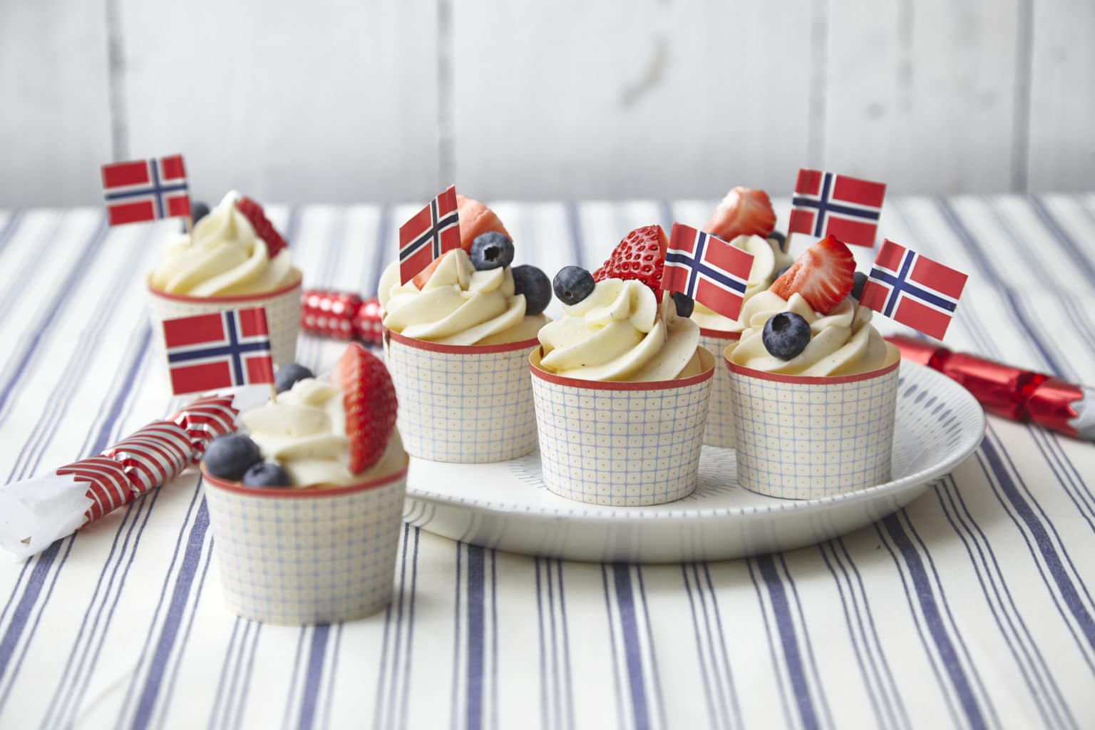 17. mai kaker | Oppskrifter til 17. mai | TORO Baketips